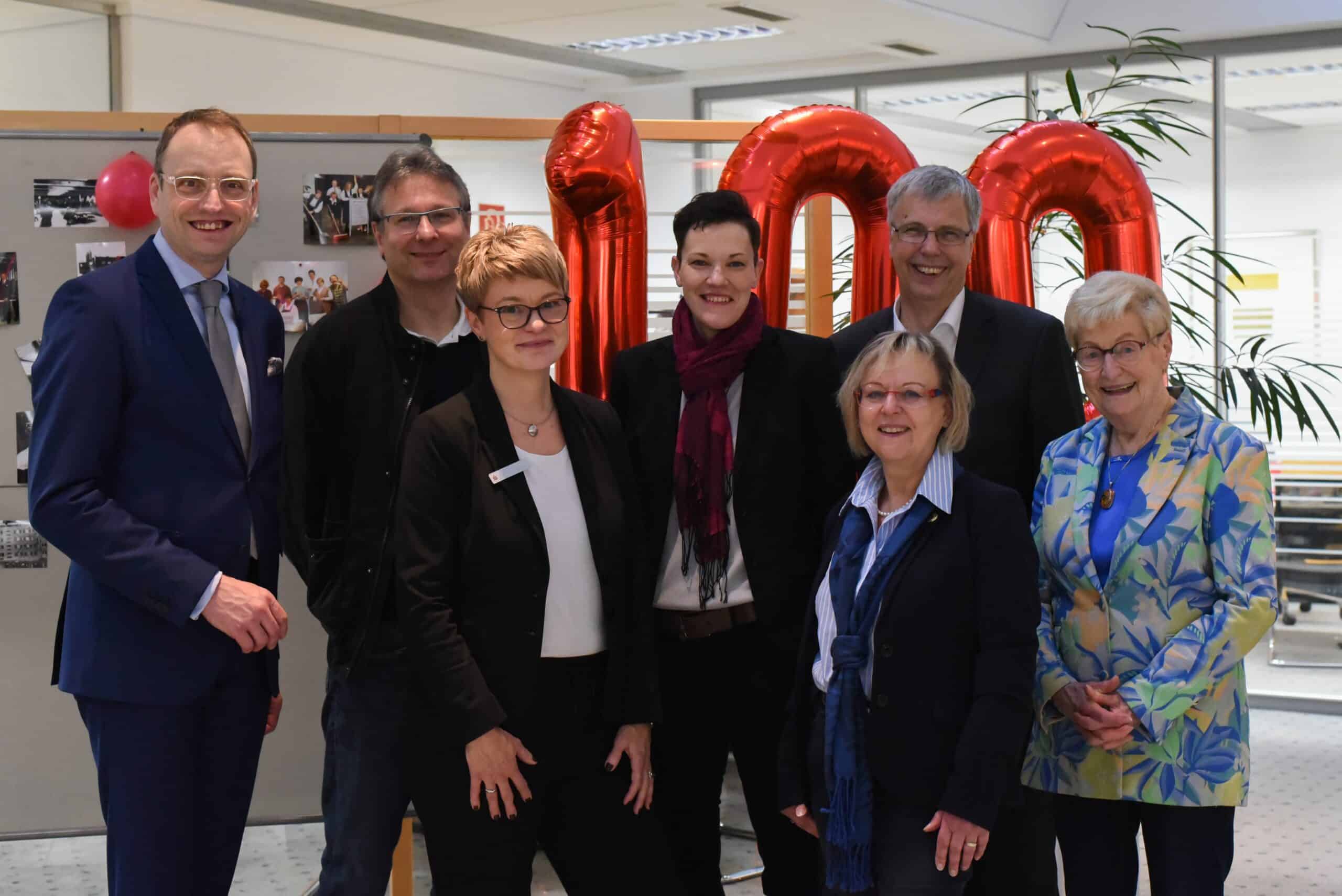Sparkasse: Filiale Oberbarmen feiert 100-jähriges Bestehen - Wuppertal ...